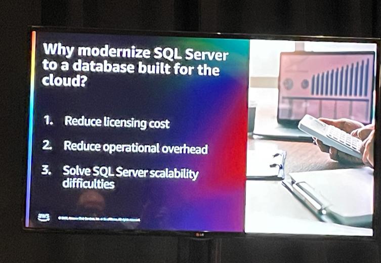 [Report]Proven playbook for migrating from SQL Server to Amazon Aurora Builders Session#reinvent ...