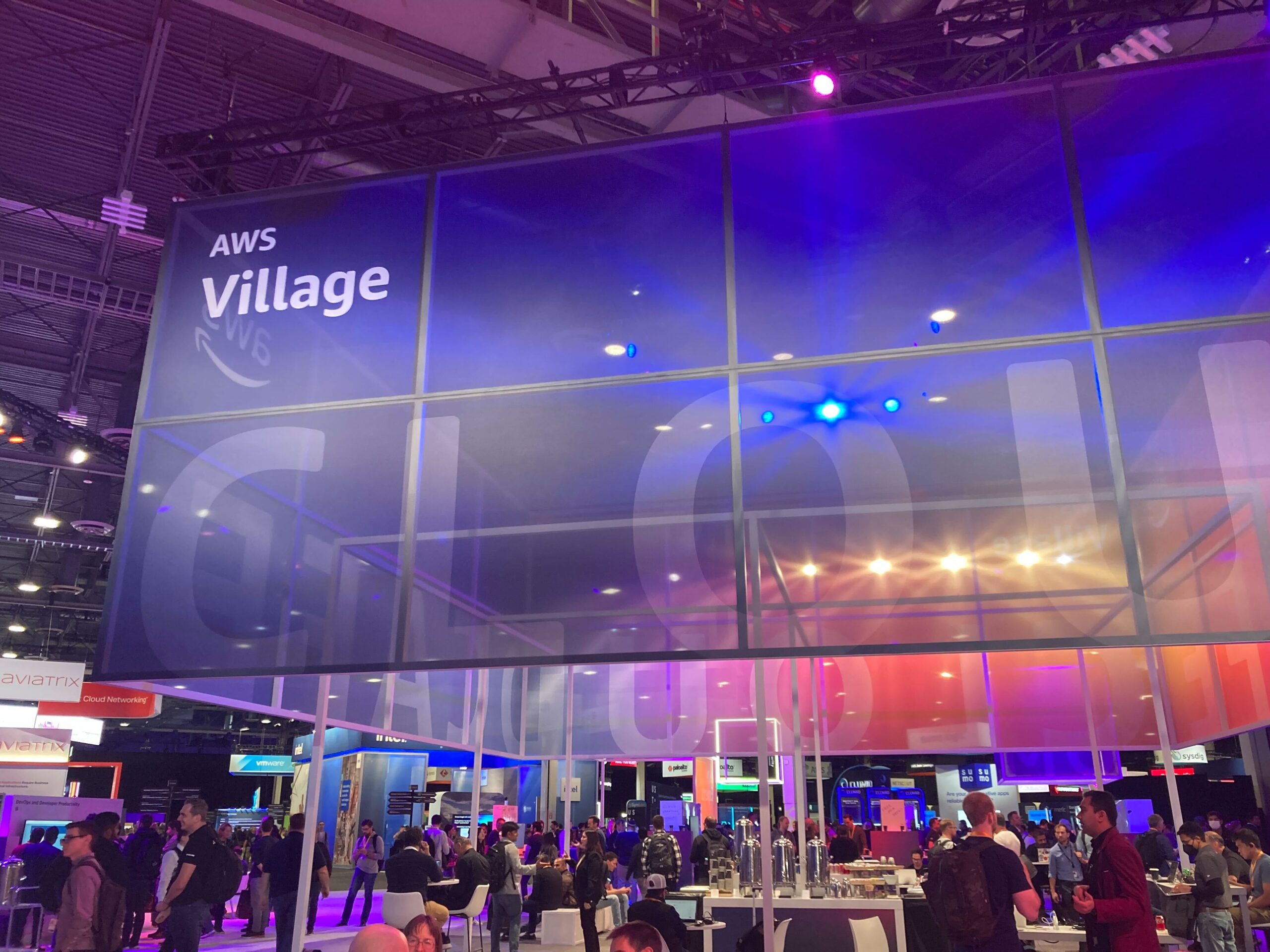 [EXPOブース紹介] AWS Villageでなんでもあり！#reinvent | DevelopersIO