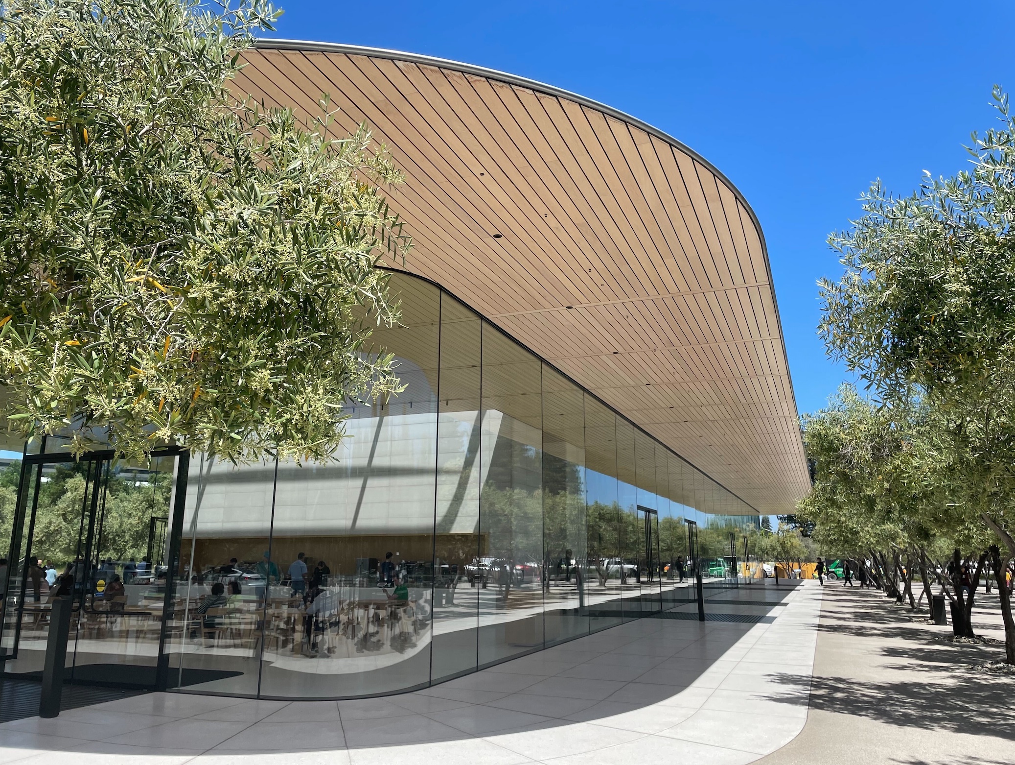 Apple Park Visitor Center へ行ってきました。 | DevelopersIO