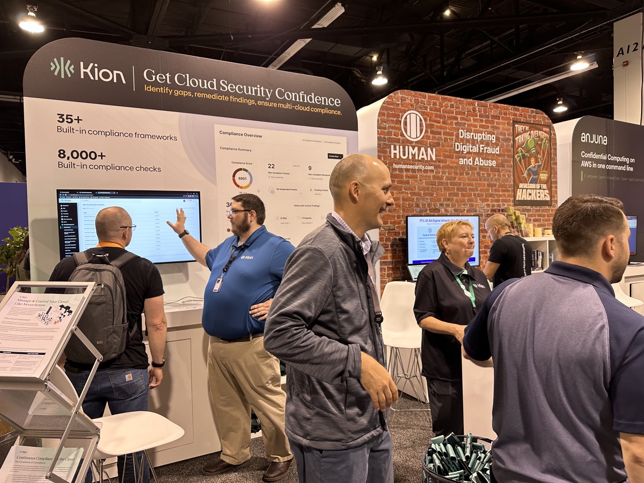 AWS re:Inforce 2023 EXPOを写真で紹介 #AWSreInforce | DevelopersIO